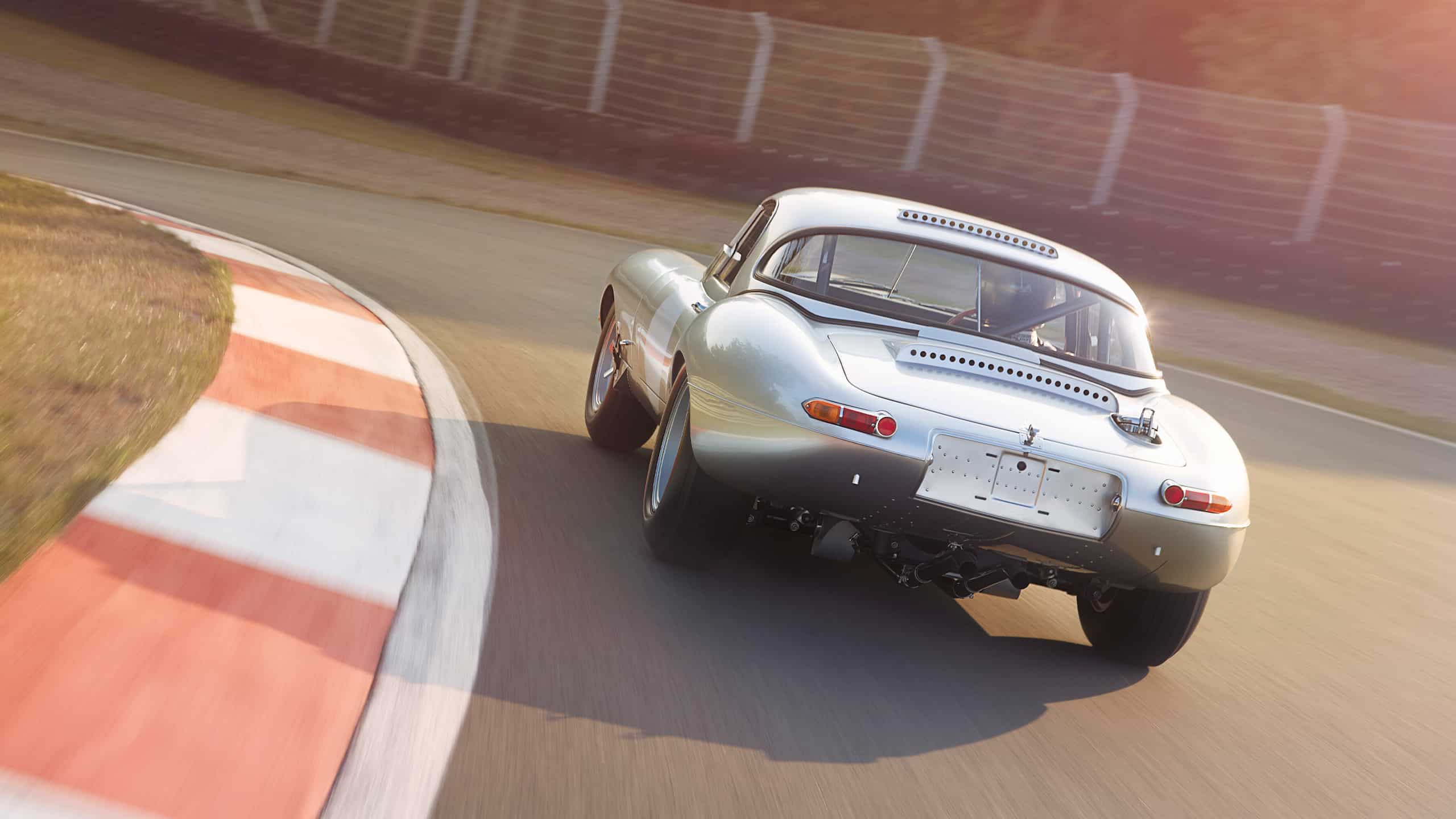 Lightweight E-TYPE Gallery | Jaguar USA